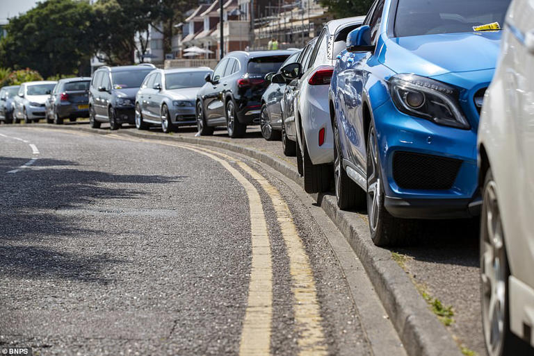 Report: Parking on double yellow lines becomes 'significant problem' in UK