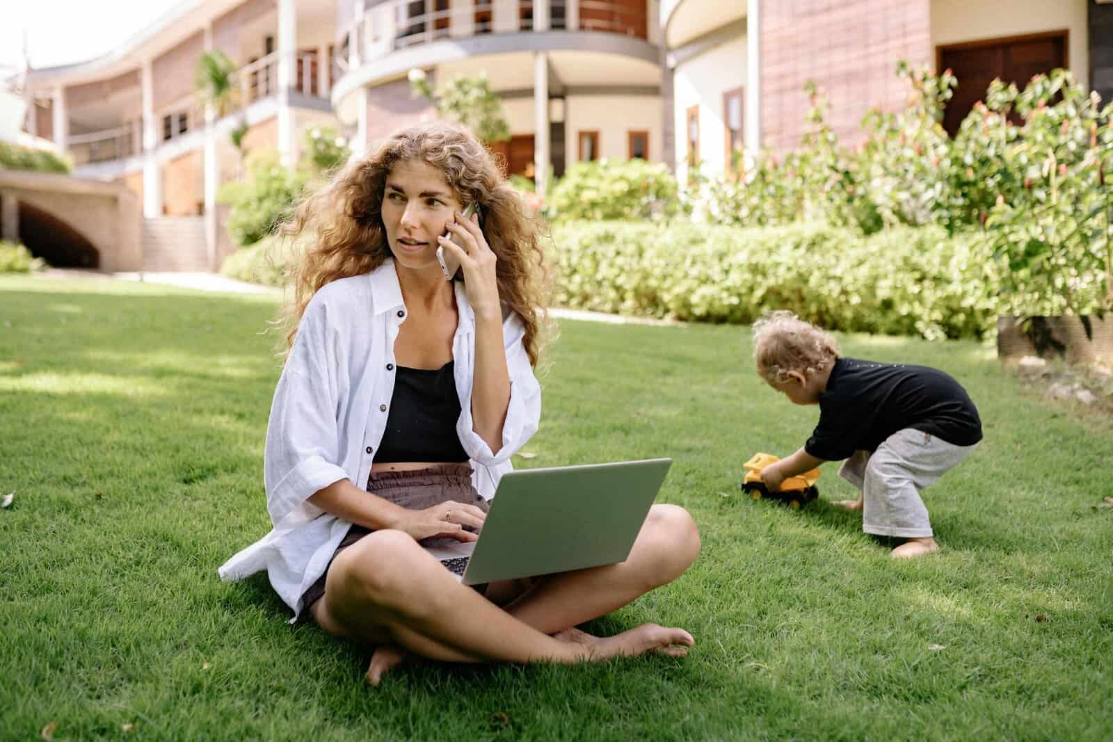 13 careers that let moms balance work and family
