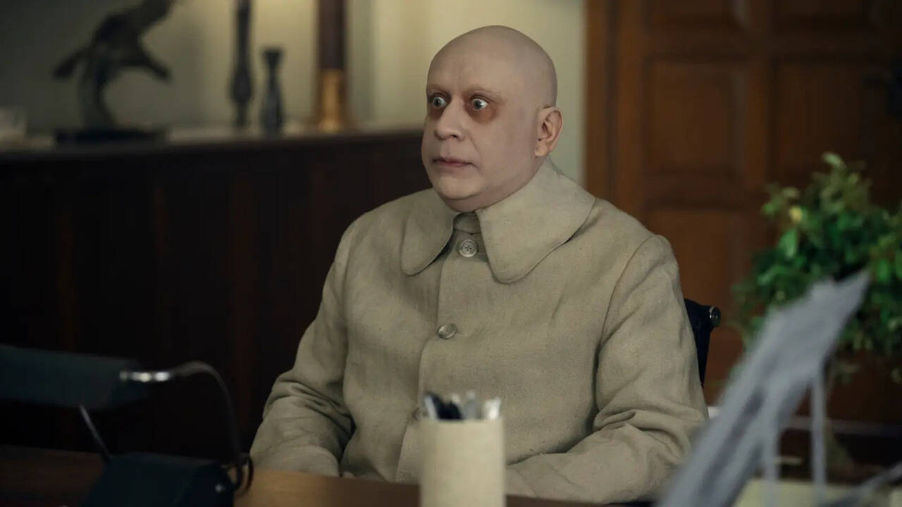 Fred Armisen CONFIRMS Wednesday Spinoff On Uncle Fester Is In Works