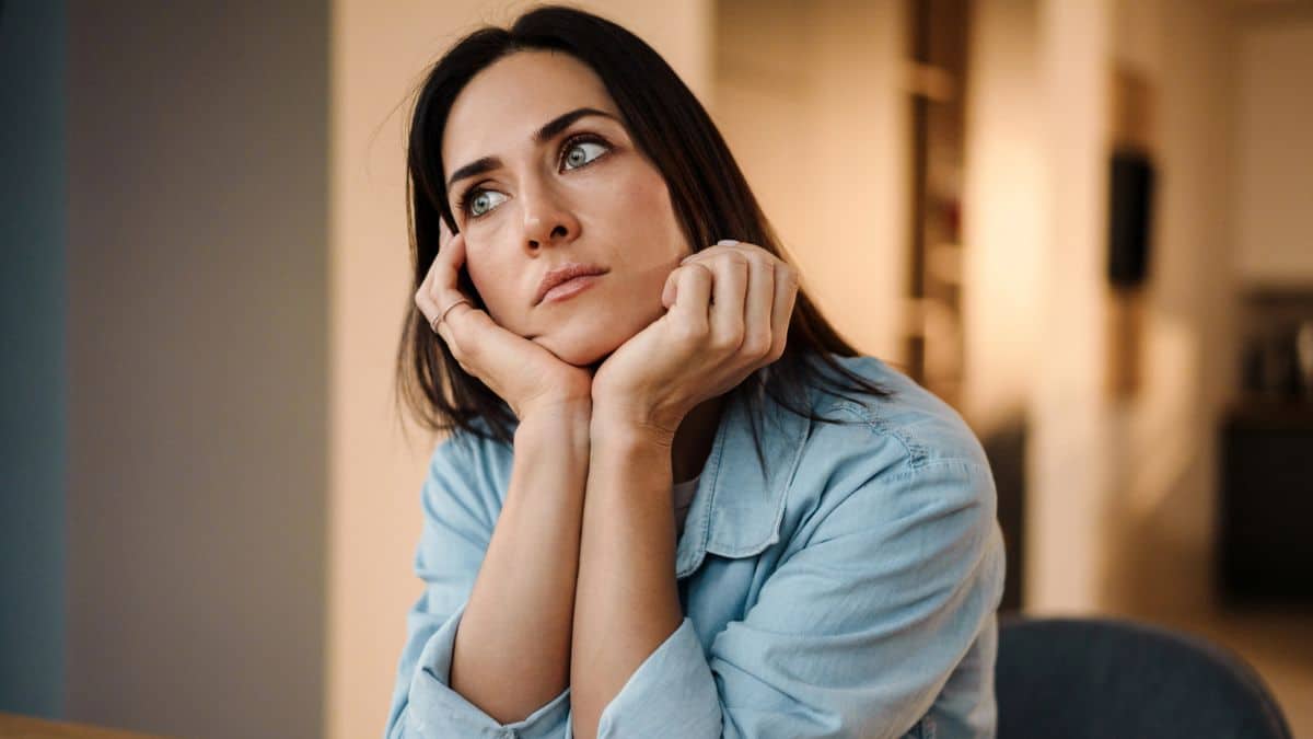 13 Habits That Can Quietly Shrink Your Bank Balance