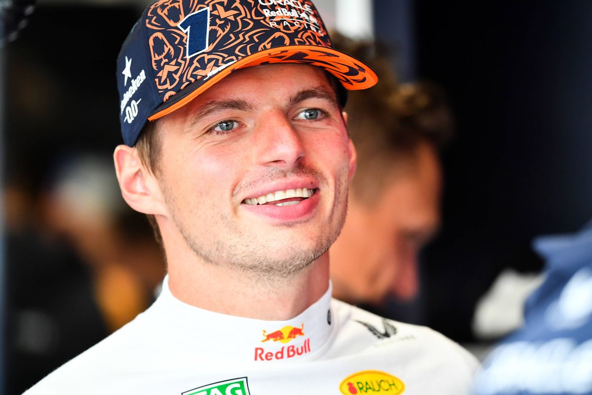 Verstappen snelt naar huis om WK-wedstrijd Nederland te kijken: "Dat is ...