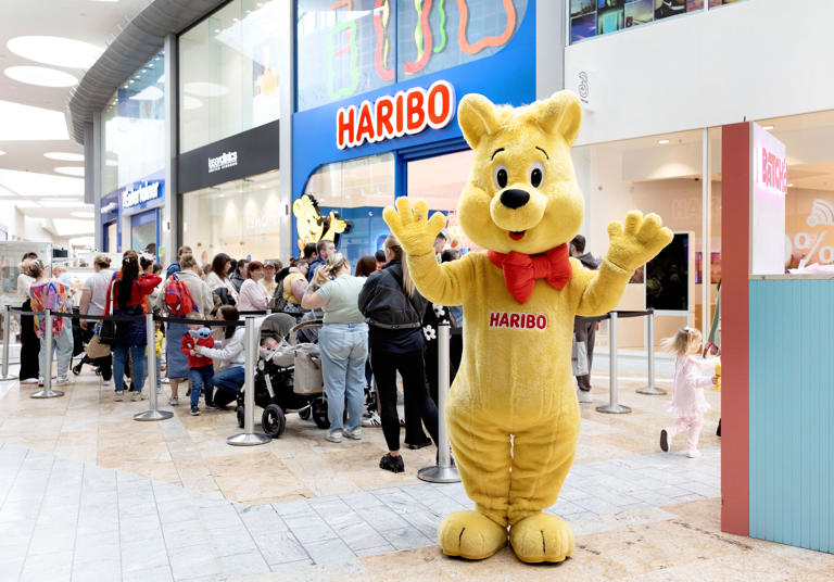 Haribo in Scotland: Scottish shoppers flock to Glasgow for opening day ...