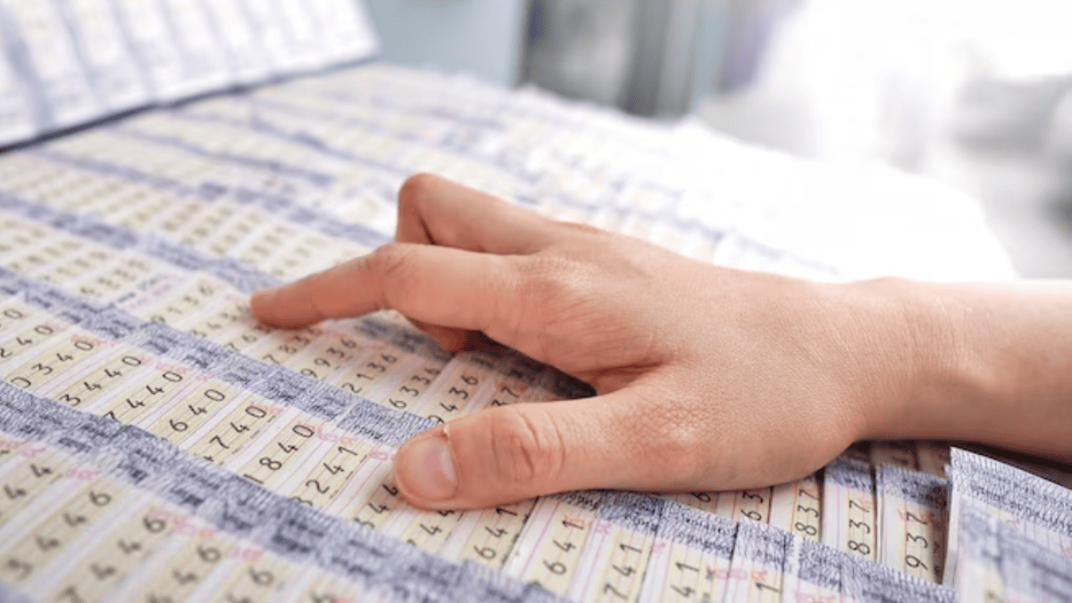 Annual Payment or Lump Sum? Which is Better if You Win the Powerball ...