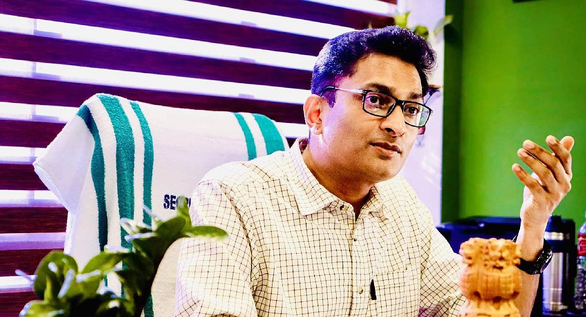 IAS Prasanth’s prolonged suspension following tussle with Kerala CS ...