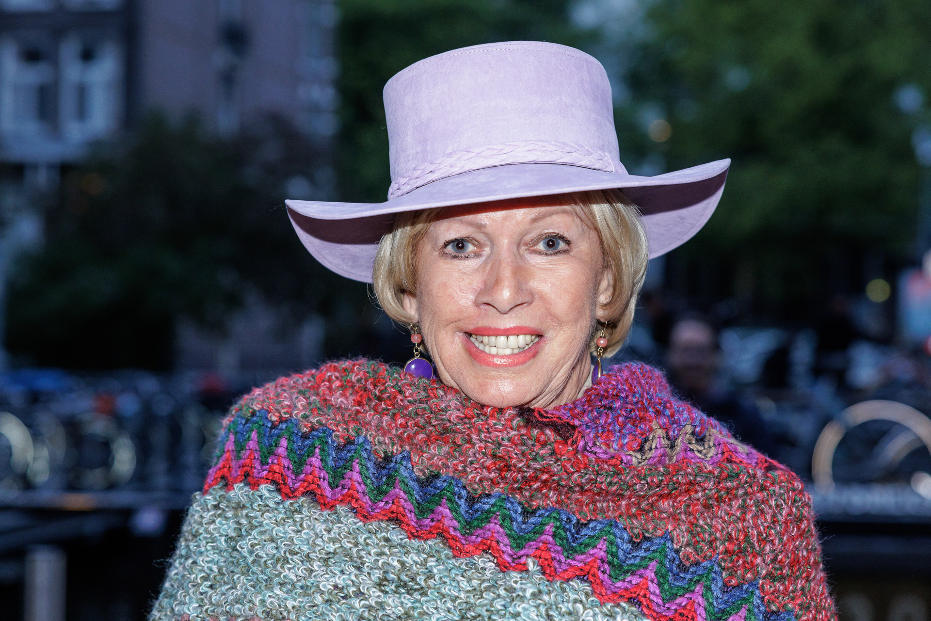 Ria Valk vindt dat André Hazes te veel vraagt van fans