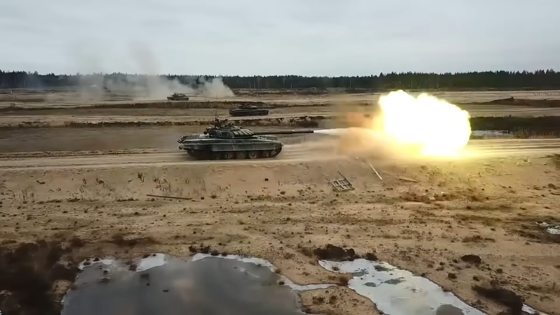 America's 25mm Bushmaster Unexpectedly Slays Putin's Armored Beasts