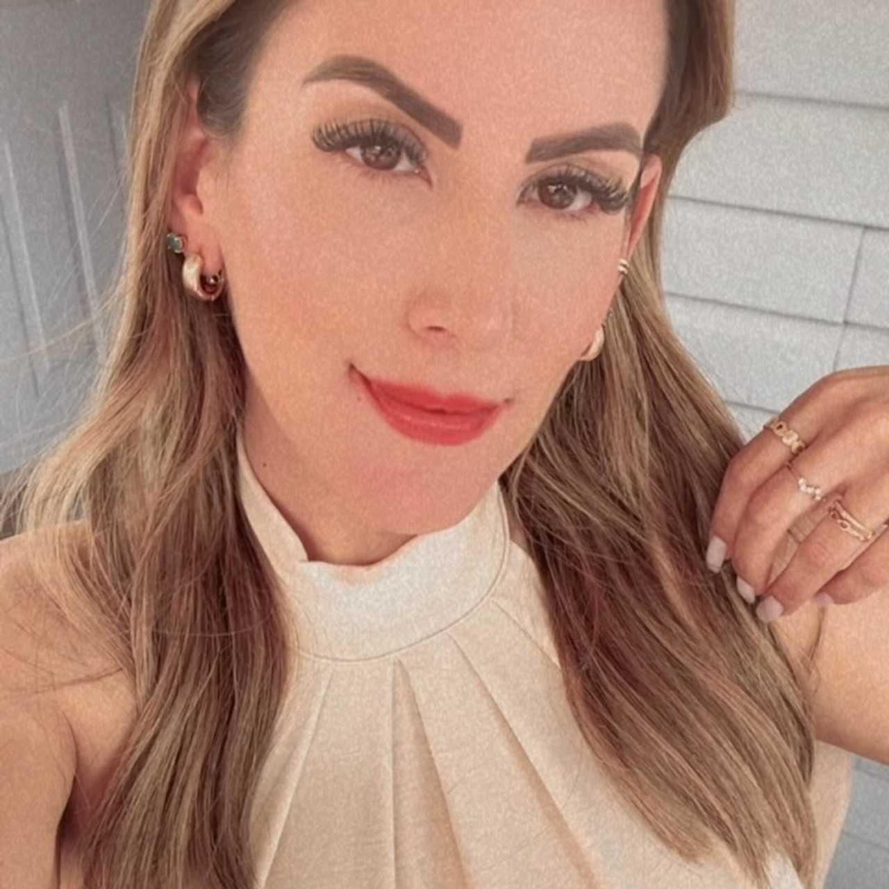 NJ Grandmother, 39, Dies After Sudden Brain Aneurysm, Loved Ones Say