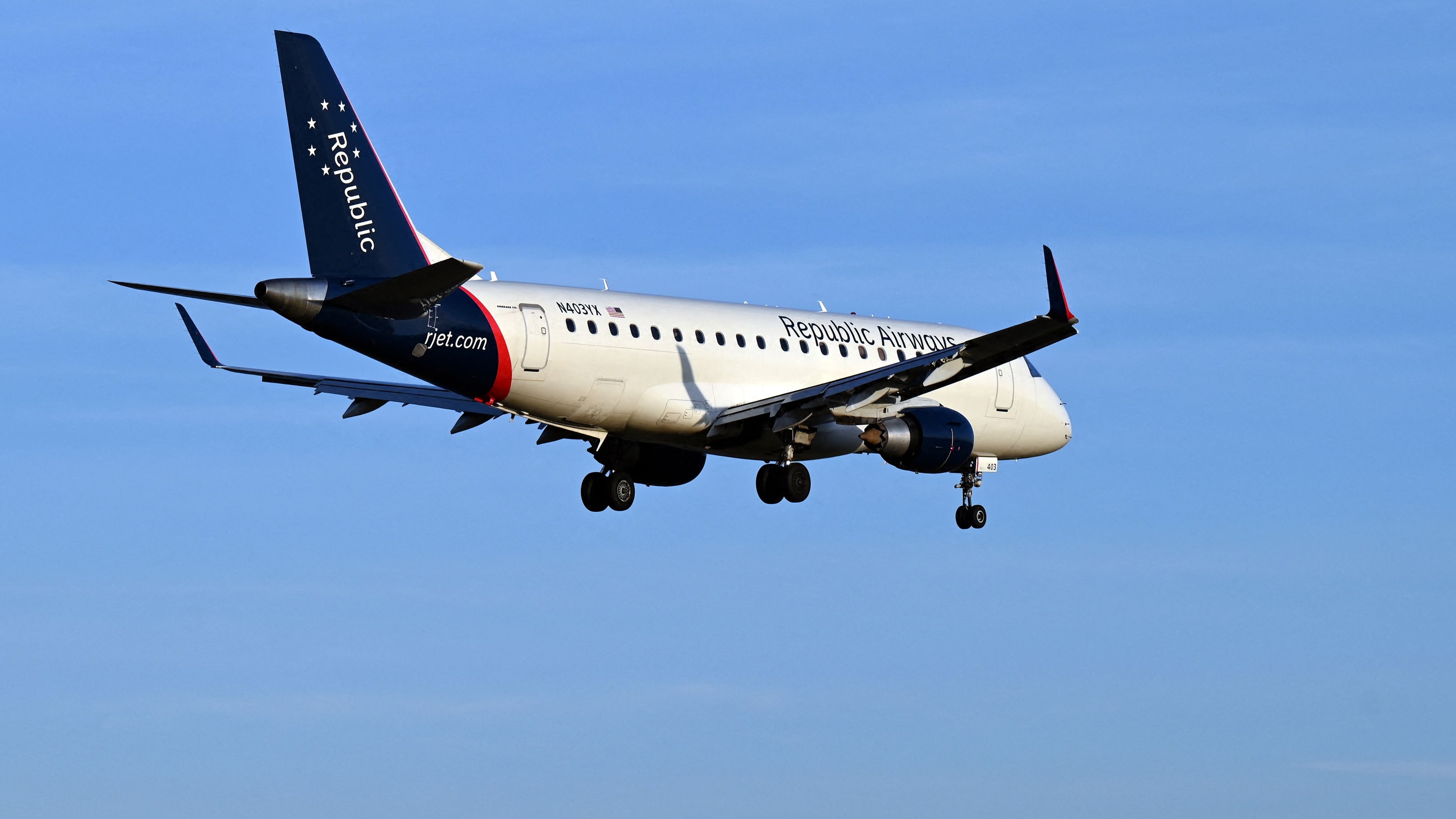 Passenger Jet Aborts Landing Over Scary Runway Incident