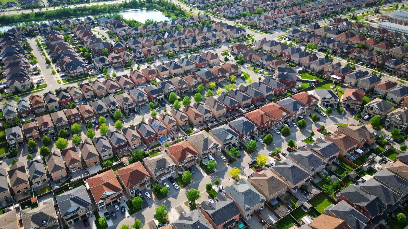 12 signs a Canadian city is about to surge in popularity