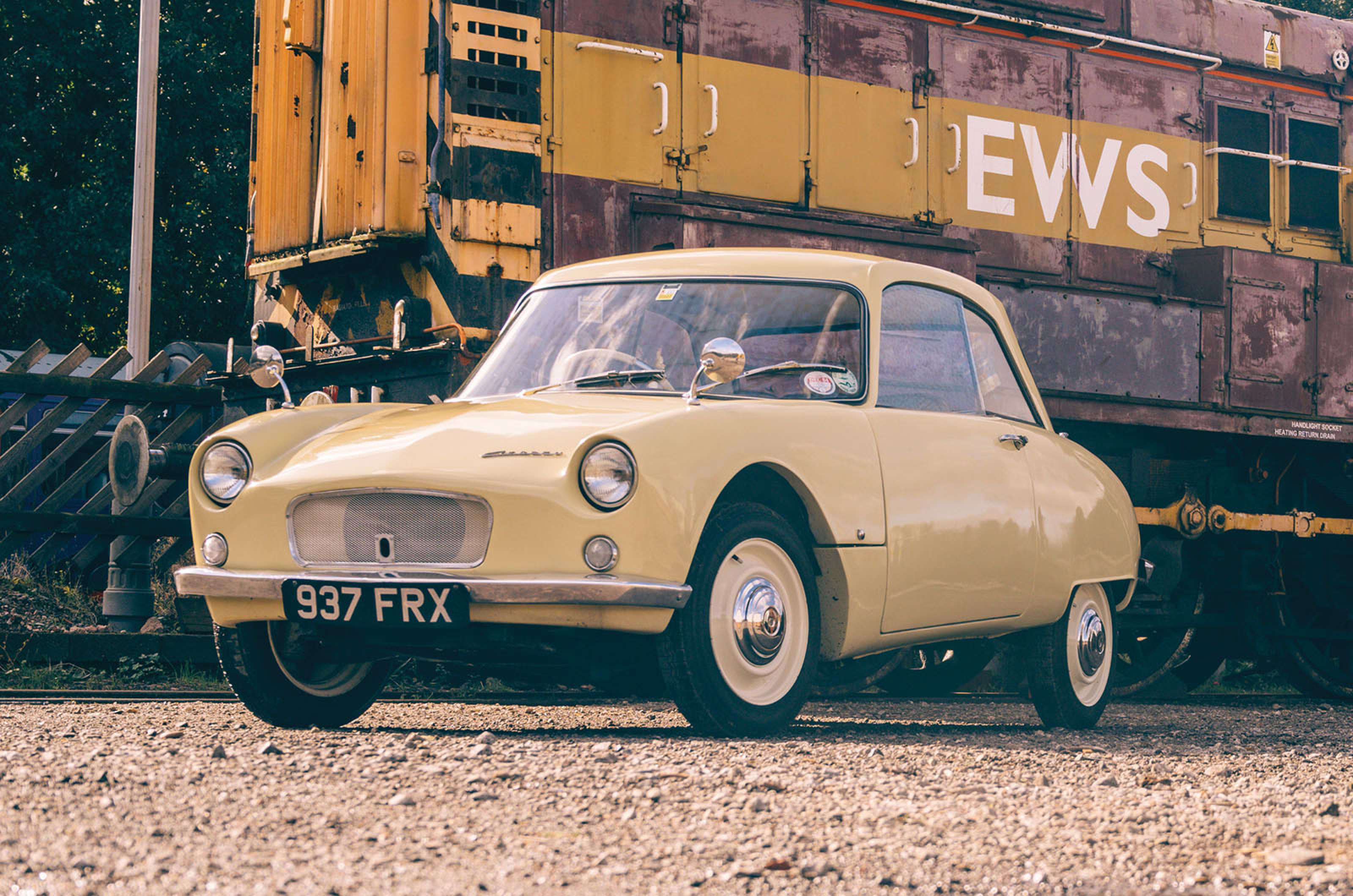 10 plastic classics from big car makers