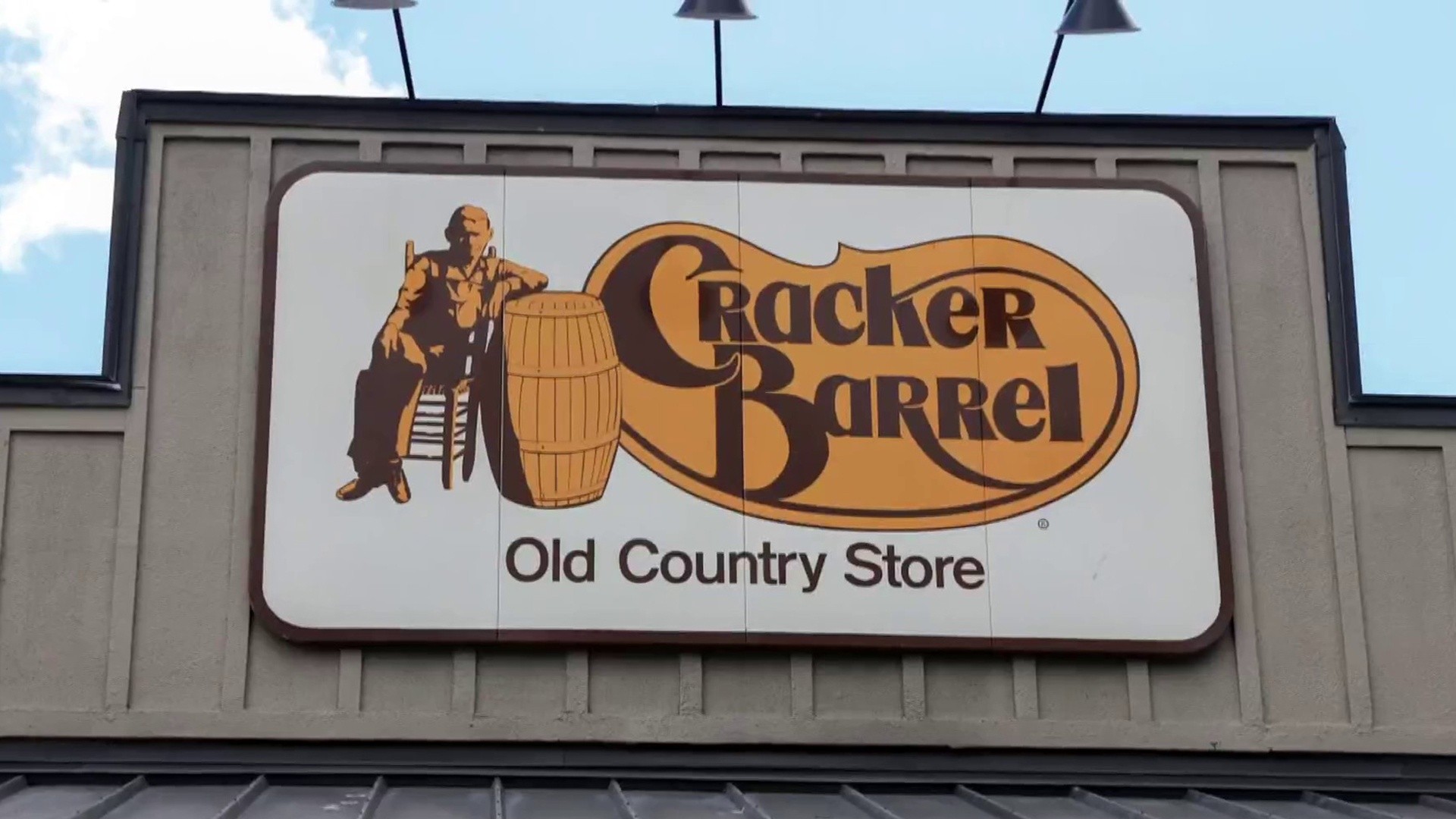 Cracker Barrel Ends Plans for Restaurant Remodel After Logo Fail