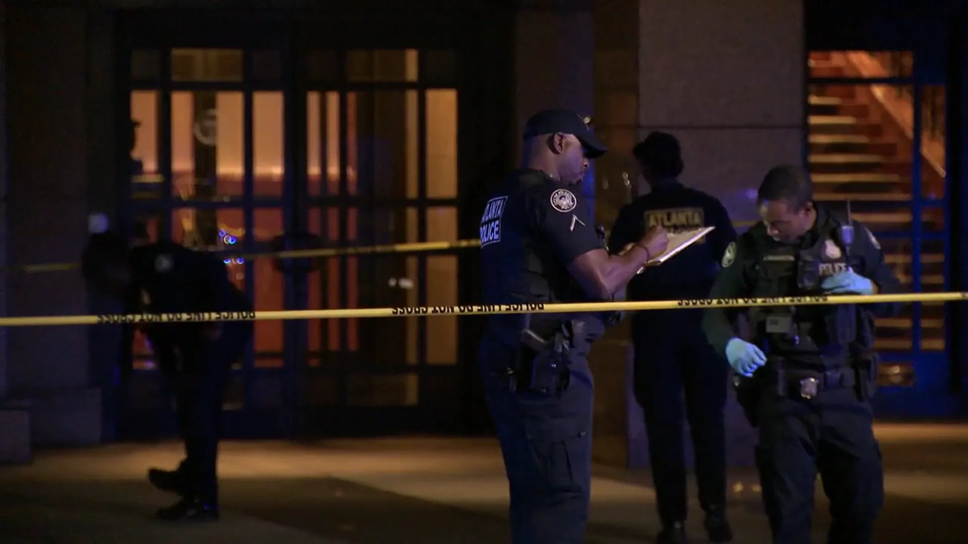 Man with a gun at midtown Four Seasons shot, killed by Atlanta officer