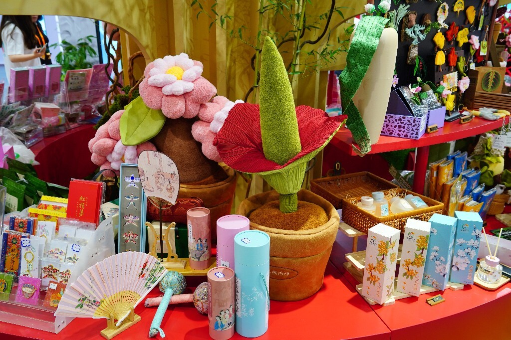 Divine Signs That Prove You’re Being Guided and Protected