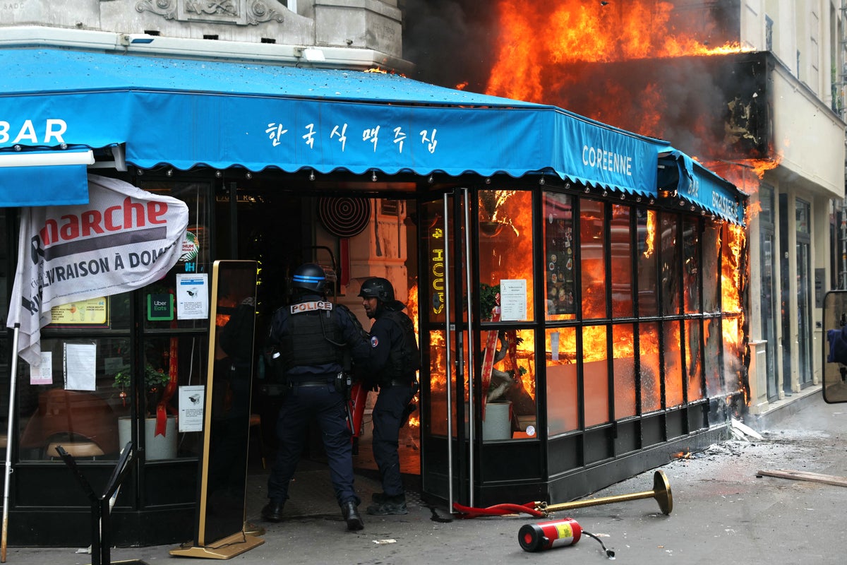 Restaurant set on fire in Paris during ‘Block Everything’ protest