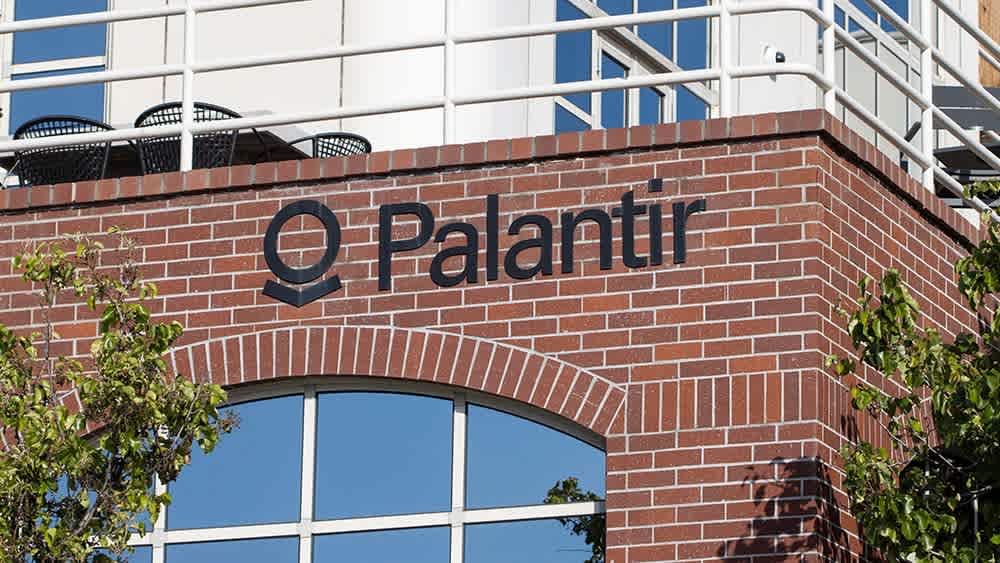 Palantir Is Bouncing Back. Here's How To Take Advantage Via Options.