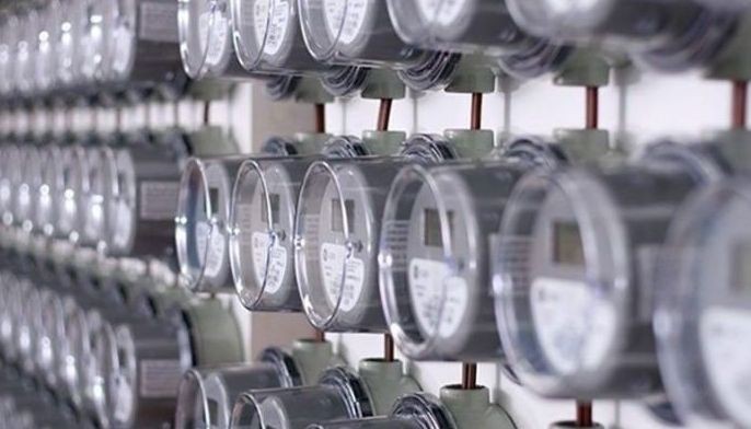 Meralco cuts power rates this month