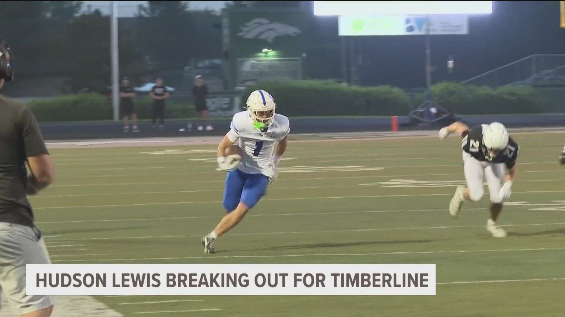 Senior WR Hudson Lewis breaking out for unbeaten Timberline