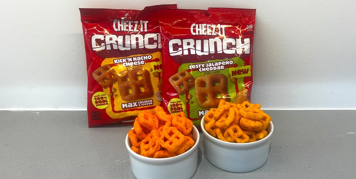 I Tried The New Cheez-It Crunch & It's Giving Cheetos A Run For Its Money