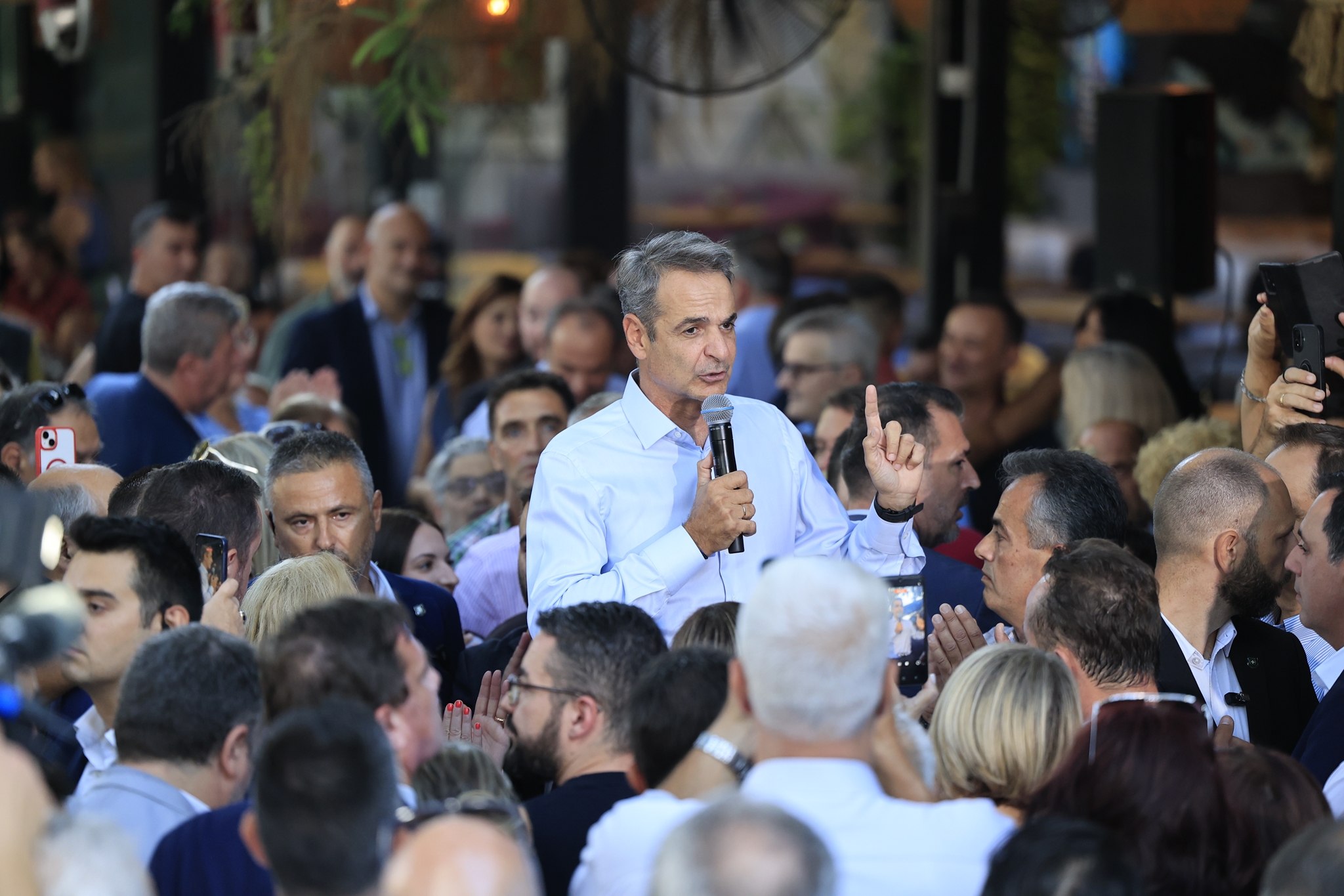 Κ. Μητσοτάκης για Chevron - HELLENiQ Energy: "Η Ελλάδα γίνεται ...