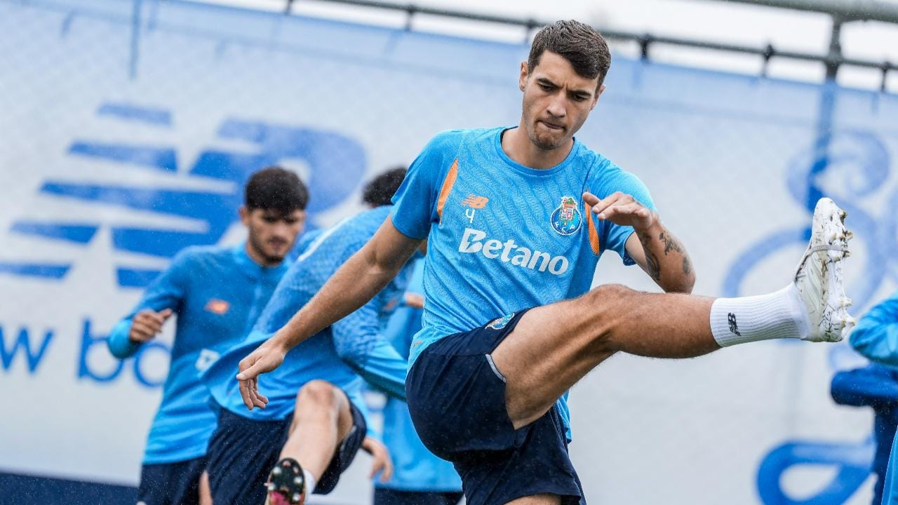 FC Porto: internacionais de regresso e Kiwior estreia-se no Olival
