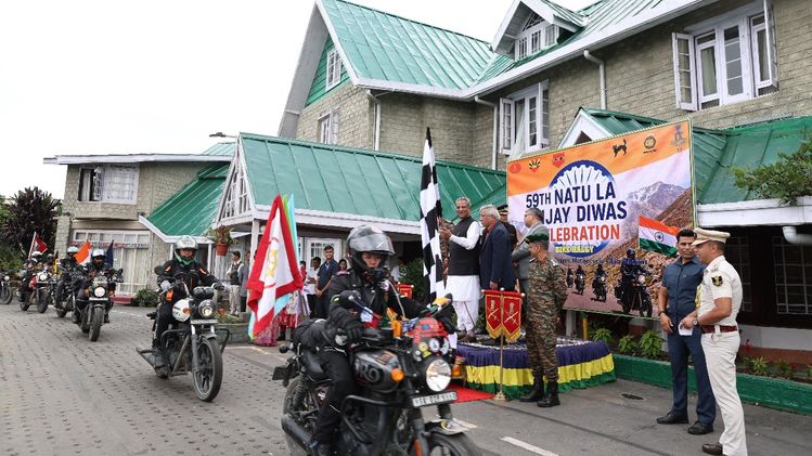 Sikkim governor flags off bike rally to mark 59th Nathula Vijay Diwas