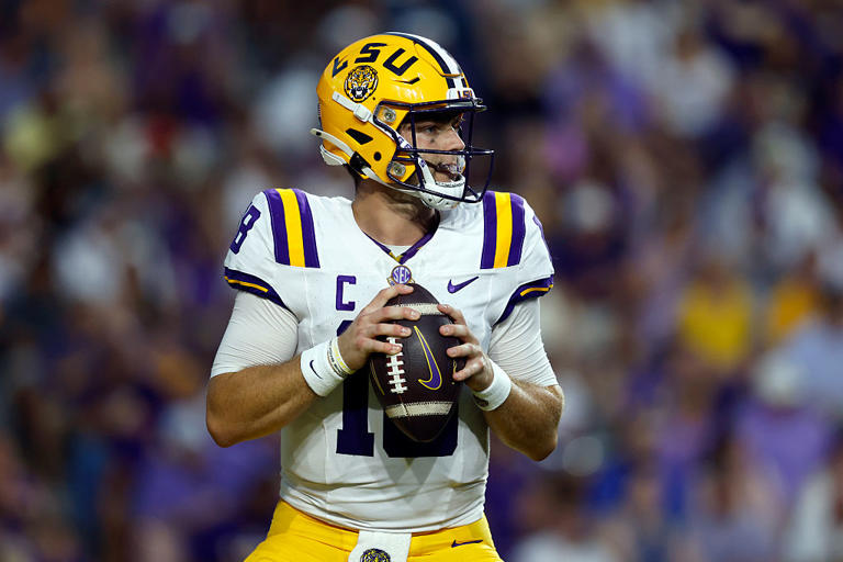 College Football Rankings: Ohio State, Oregon Headline Robert Griffin ...