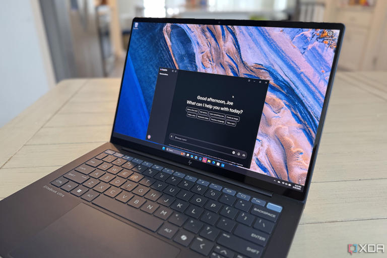 Microsoft keeps reinstalling Copilot, but this Group Policy removes it ...