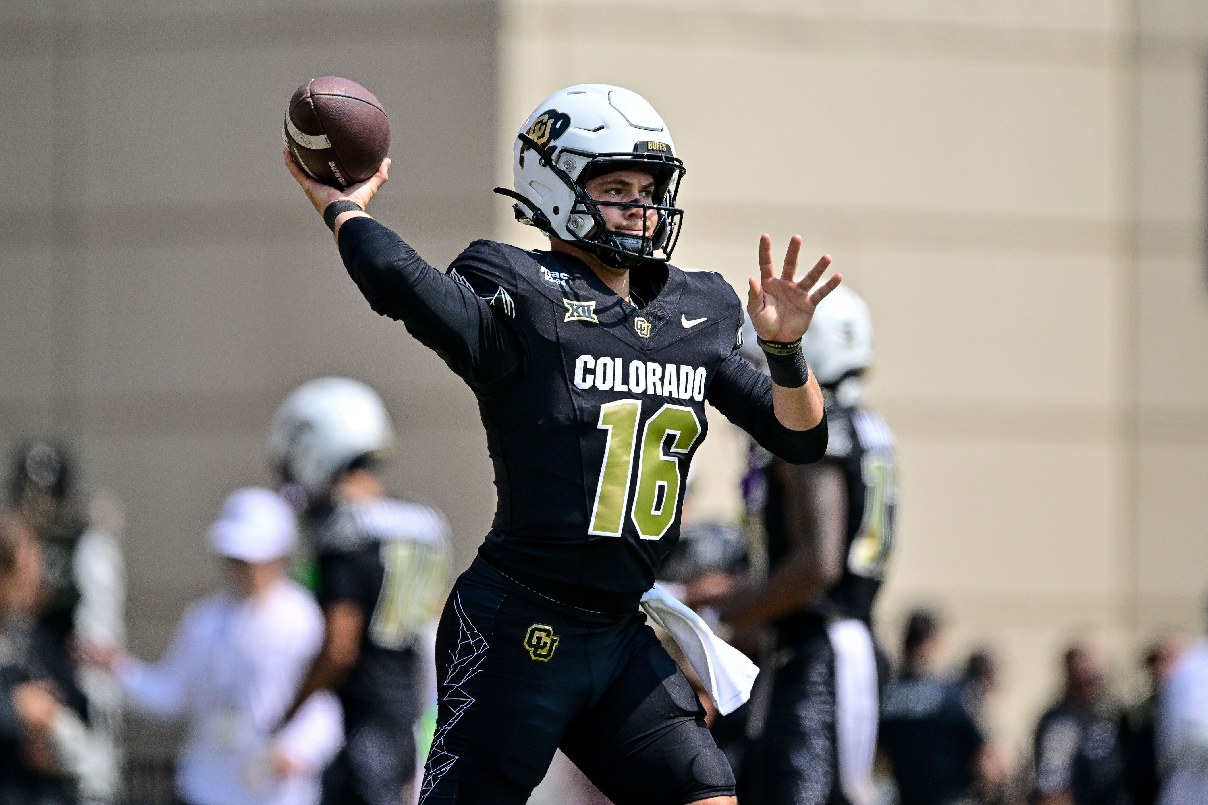 Sources: Ryan Staub named starting quarterback against Houston