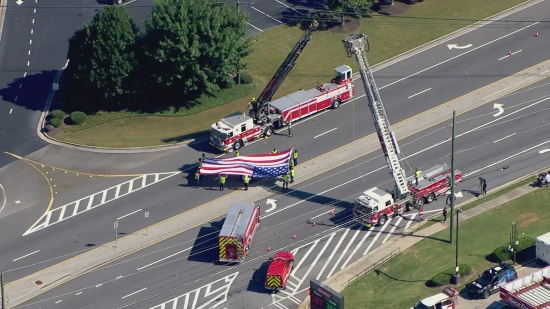 Community holds procession for fallen firefighter Preston Fant