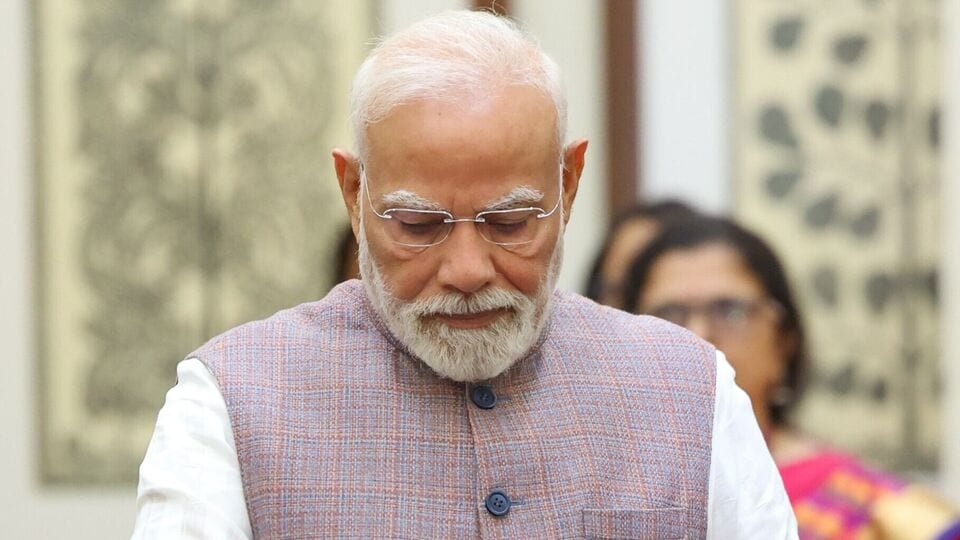 PM Modi speaks with Emir of Qatar, condemns violation of sovereignty ...