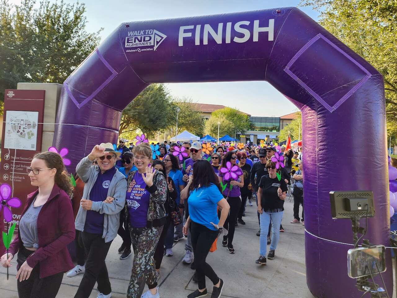 Laredo's Walk to End Alzheimer’s to kick off with rooftop event