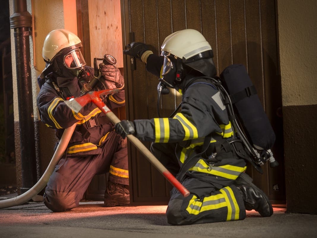 Apartment Building Fire Forces Residents To Evacuate In Belmont