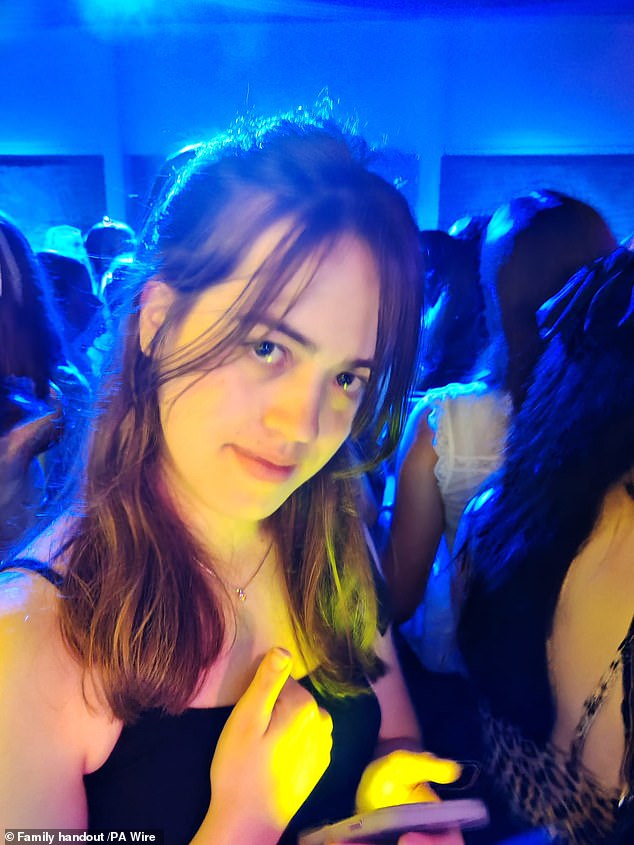 Doctors missed chances to spot meningitis and save our daughter's life ...