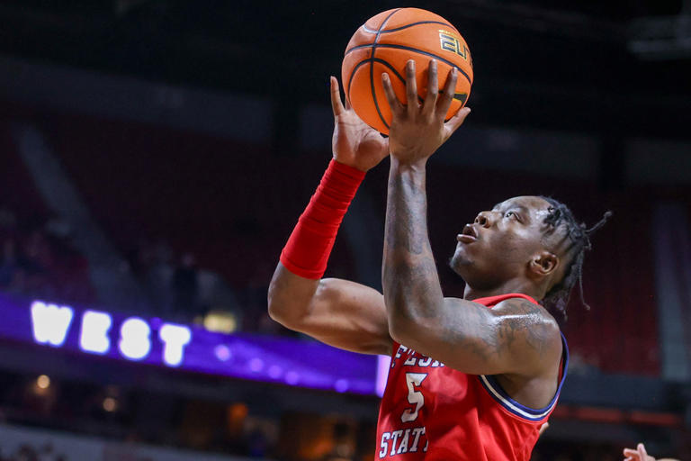 NCAA bans 3 college basketball players for betting on their own games ...