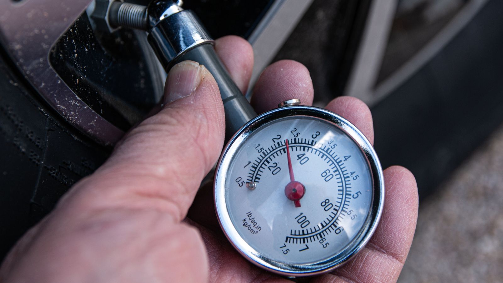 Most drivers use their glove box wrong — here’s what should be inside