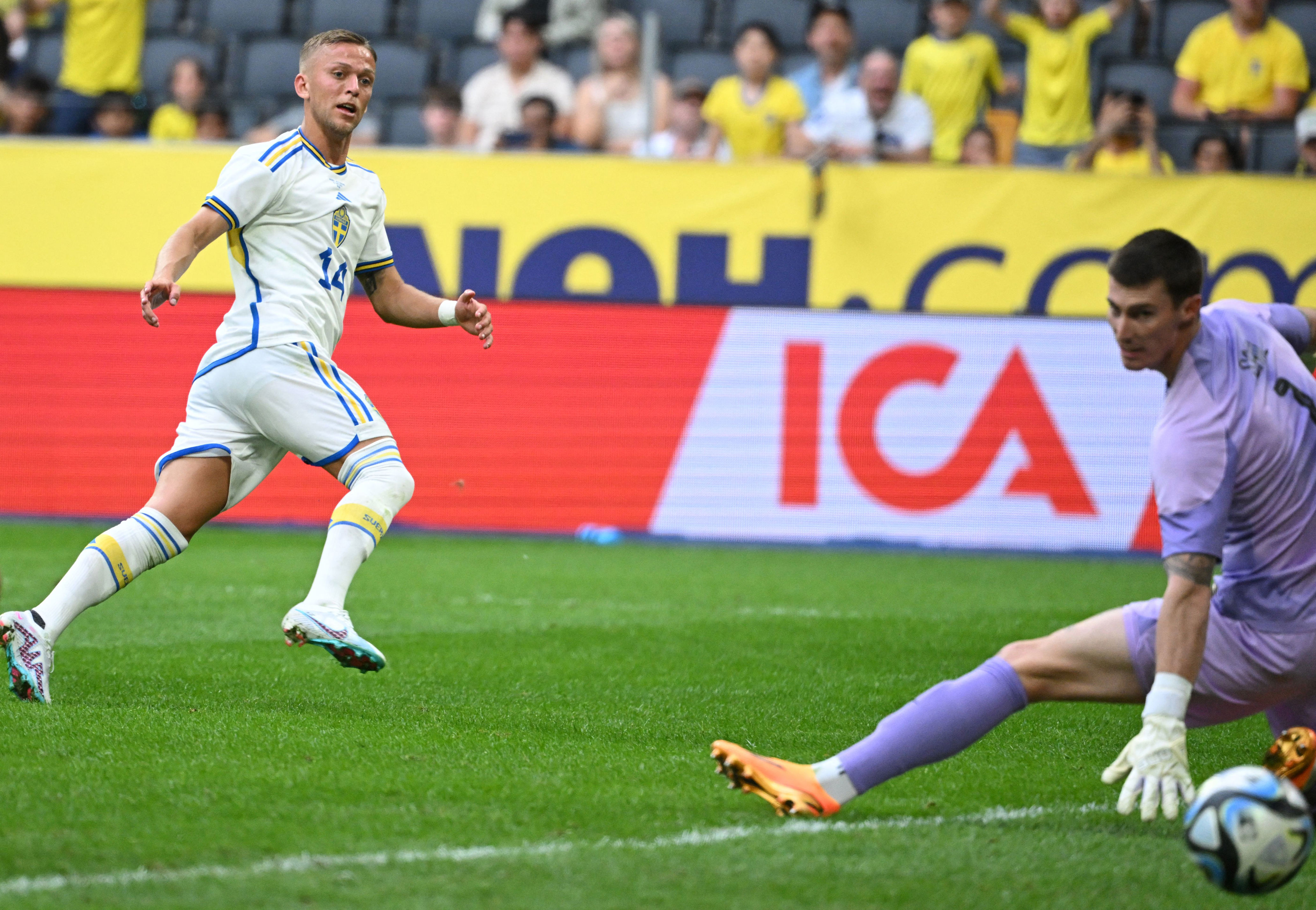 Jesper Karlsson lifts lid on Aberdeen move and what Lewis Ferguson said ...