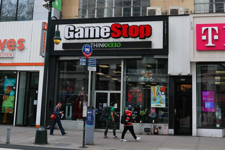 GameStop Stock Is Starting to Look Up. Don’t Forget About Its Huge Cash ...