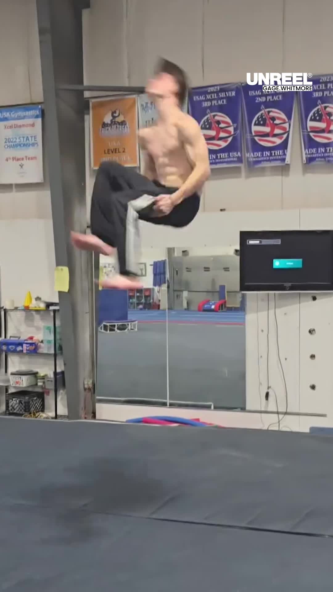 Epic gymnastics flips: Master the art with jaw-dropping moves!