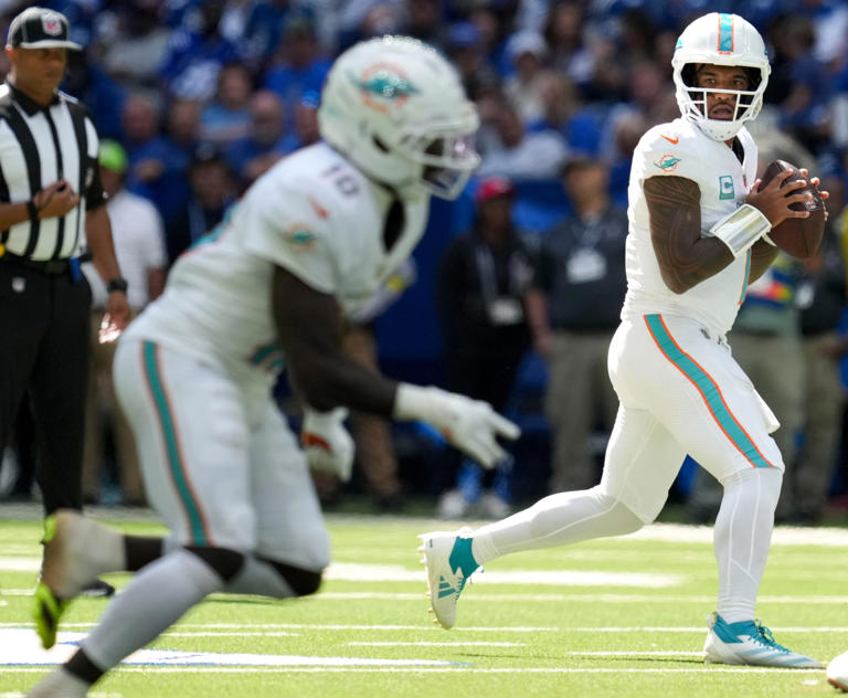 Miami Dolphins call players-only meeting after only one game. Why? Will ...
