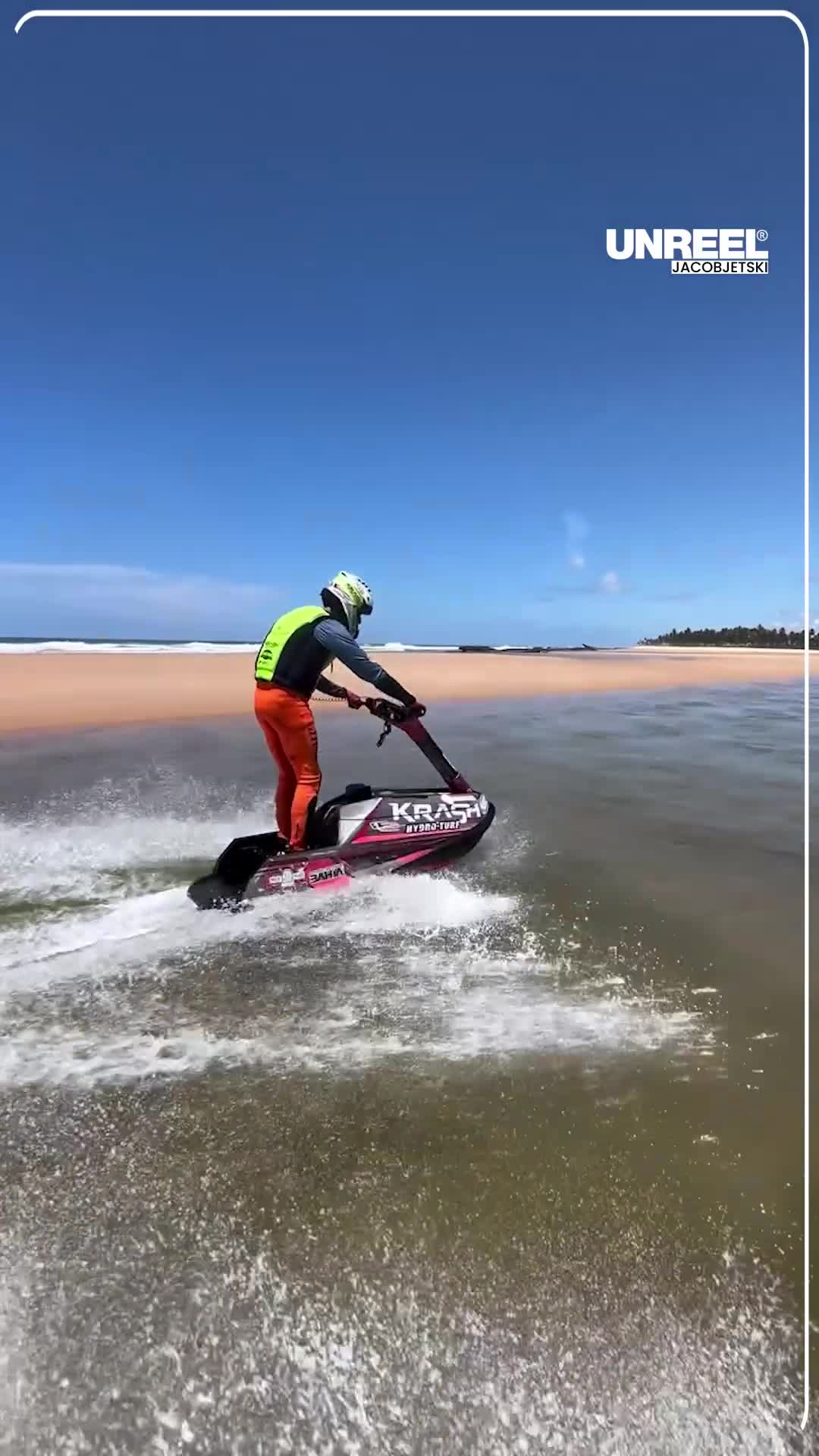 Bruno Jacob's jet ski masterclass: Transforming waves into aerial artistry!