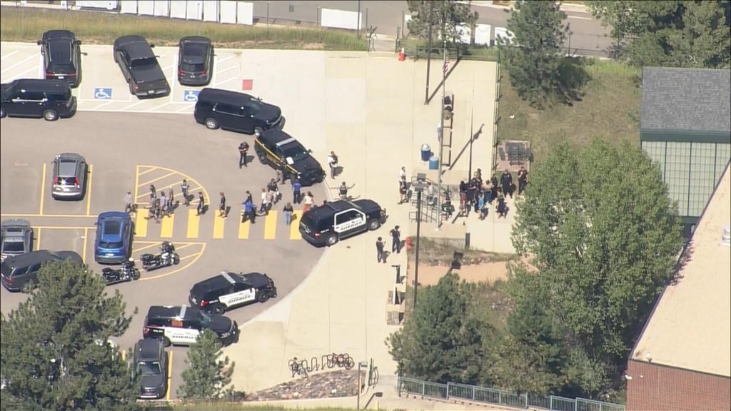 2 students wounded in shooting at Evergreen High School in Colorado ...