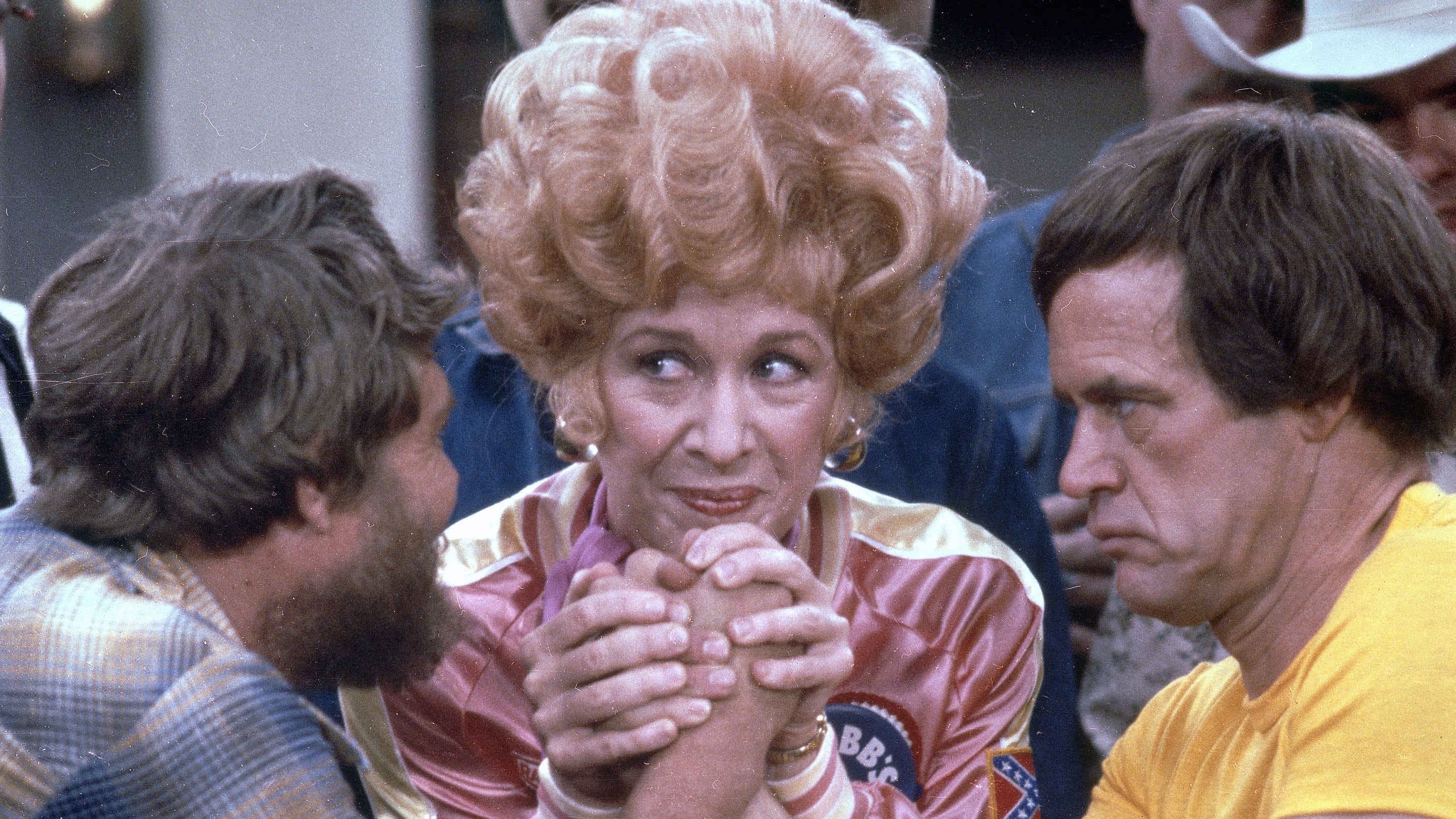 ‘Alice’ Star Polly Holliday Dies at 88