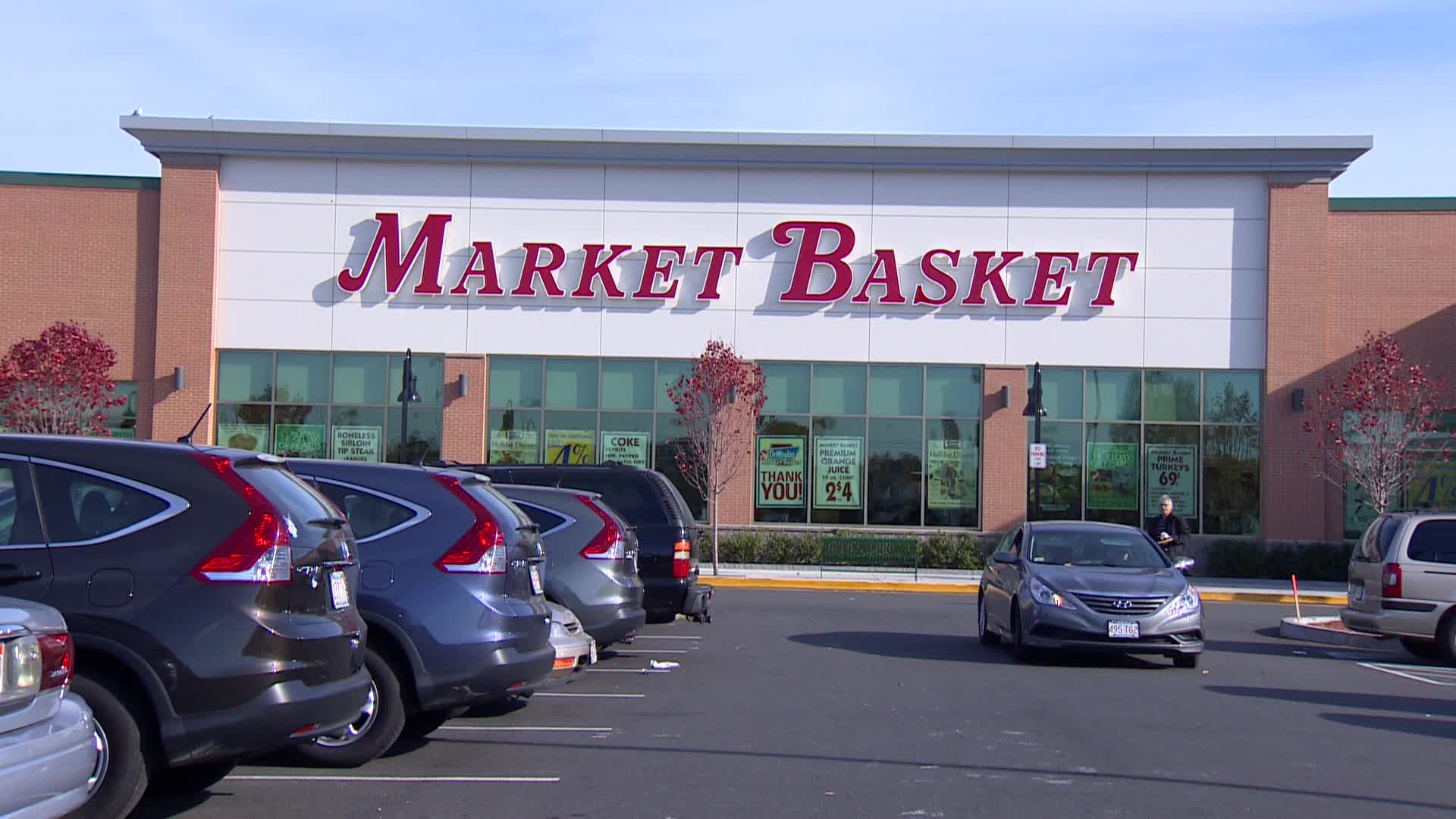 Market Basket CEO Arthur T. Demoulas fired by board after failed mediation