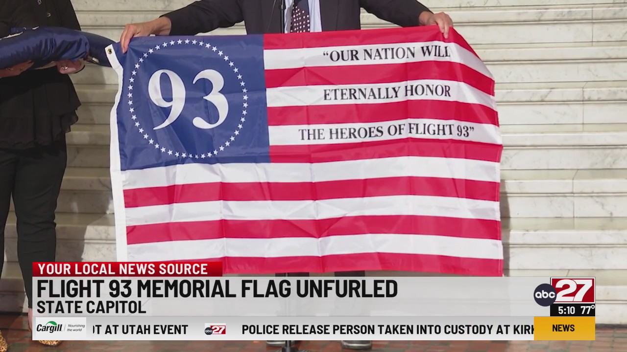 Flight 93 memorial flag unfurled at Pennsylvania State Capitol
