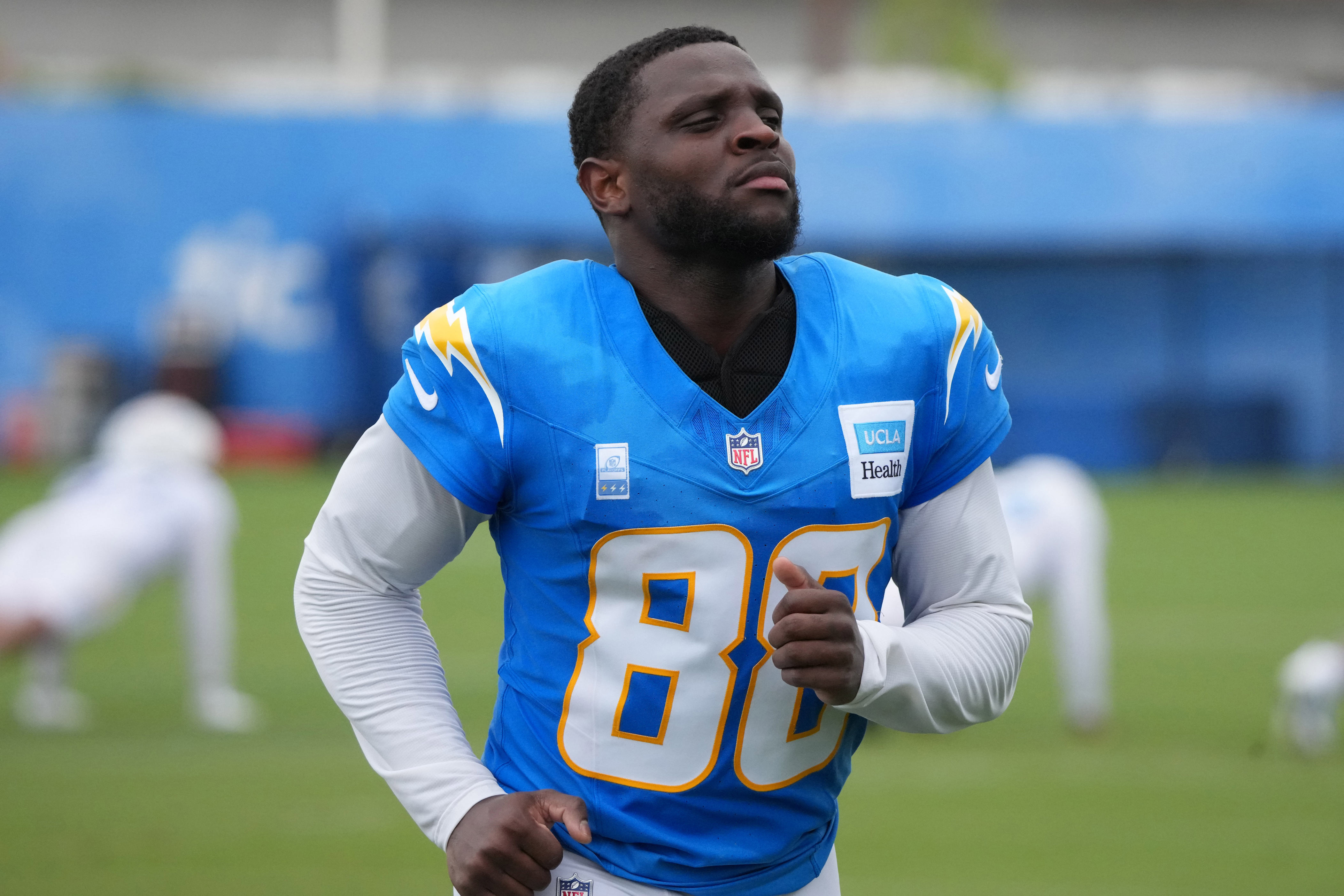 Chargers release WR Jalen Reagor with injury settlement