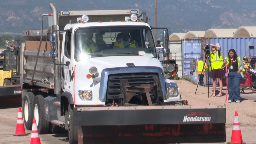 Colorado Springs prepares for winter with annual “snow school”