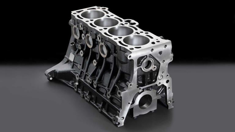 Toyota Building Brand New 4A-GE Engine Parts For The AE86