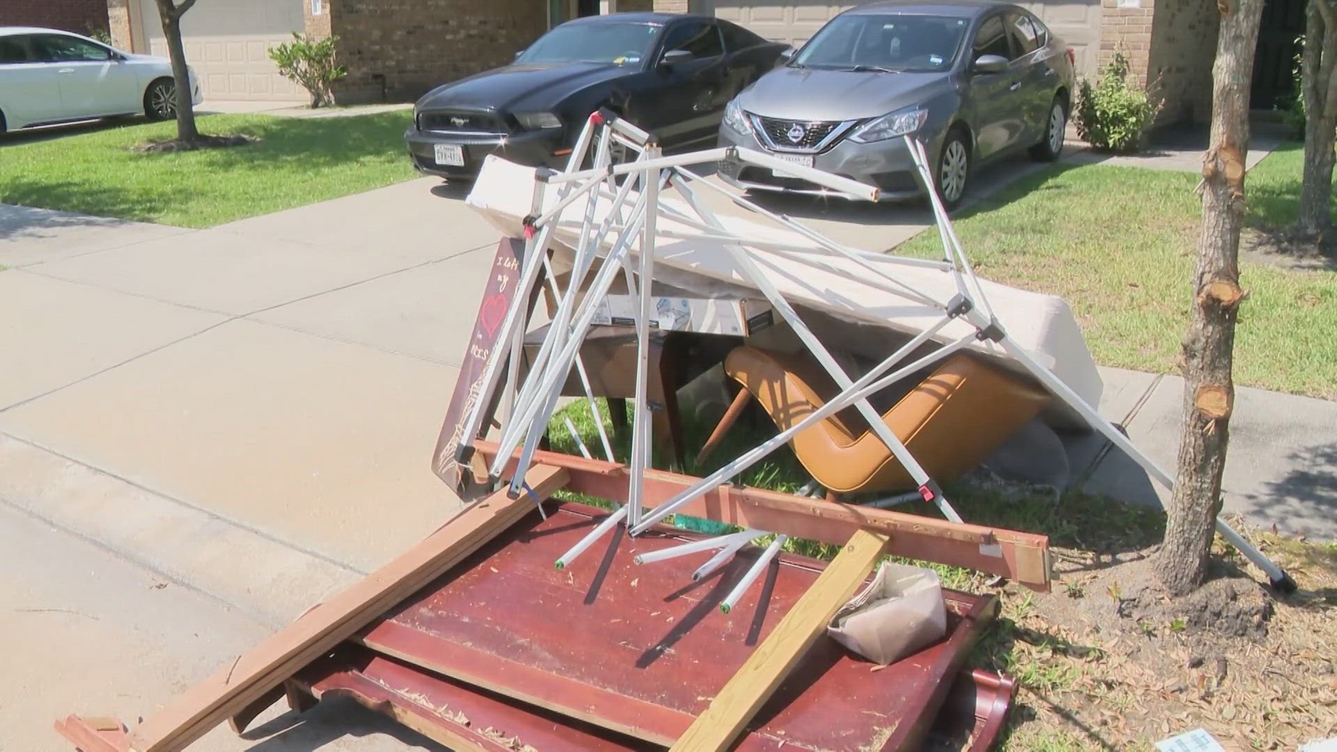 Heavy trash piling up in South Houston