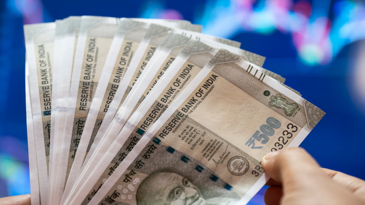 দারুণ খবর! রাজ্য সরকারী কর্মীদের DA বাড়ল ৩%, জেনে নিন কবে মিলবে বাড়তি ...