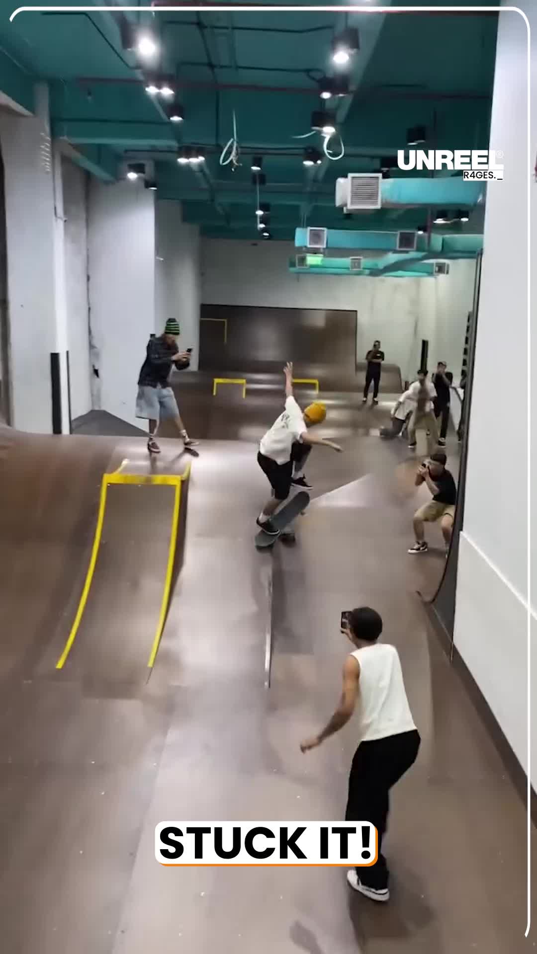 Skateboarding Minimalism: Mastering Thrills with Simple Tricks!